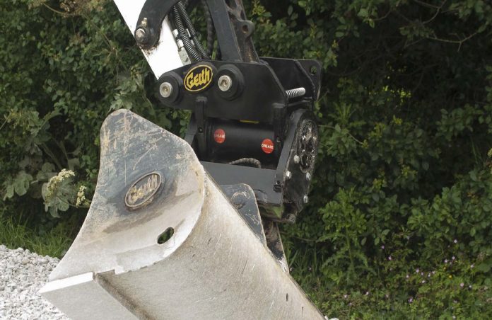 Geith Unveil Versatile and Innovative Tilting Quick Coupler