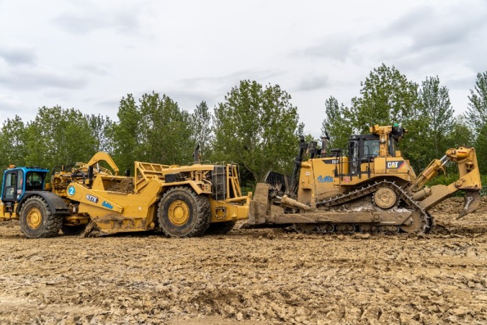 Collins Earthworks going back to old-school cool