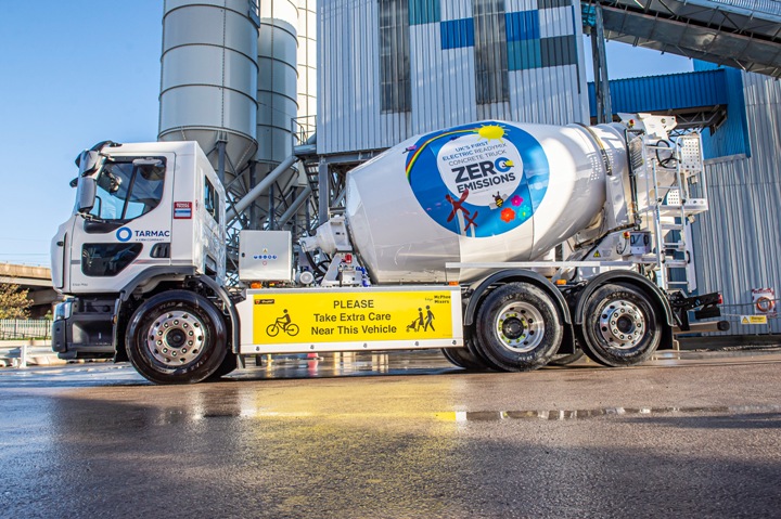 UK’s first all-electric mixer demonstrates pathway to low carbon logistics