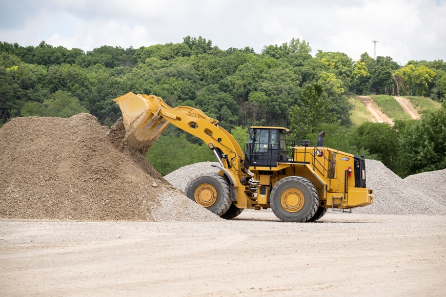 New Cat 988 GC Wheel Loader meets production targets at a low cost per hour