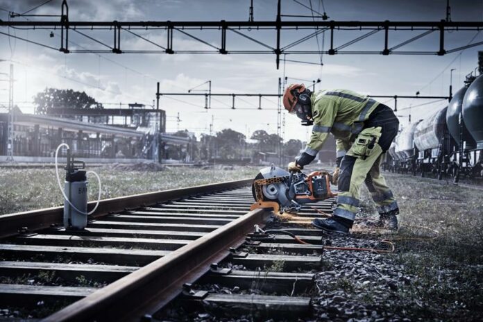 Husqvarna expands its range of battery-powered machines