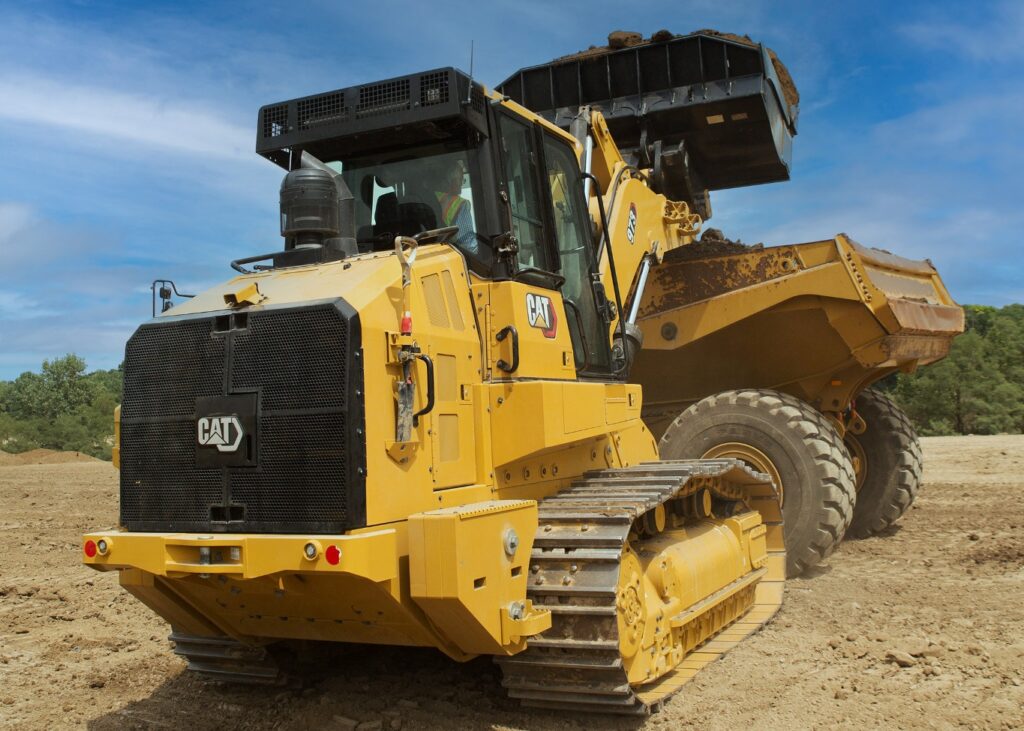 New 973 Rounds Out Updated Cat Track Loader Lineup